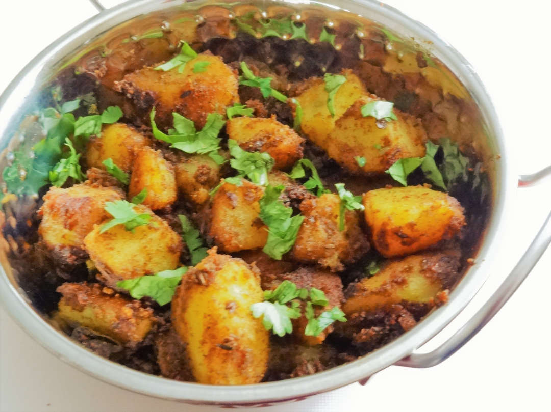 Jeera Aloo Recipe | Jeera Aloo | How to make Aloo Jeera at home ...
