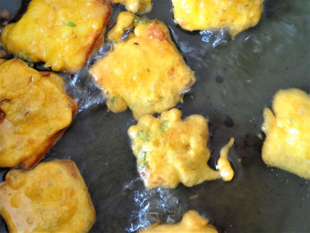 Paneer Pakora Recipe | How to make Paneer Pakora at home - Felicity Plus