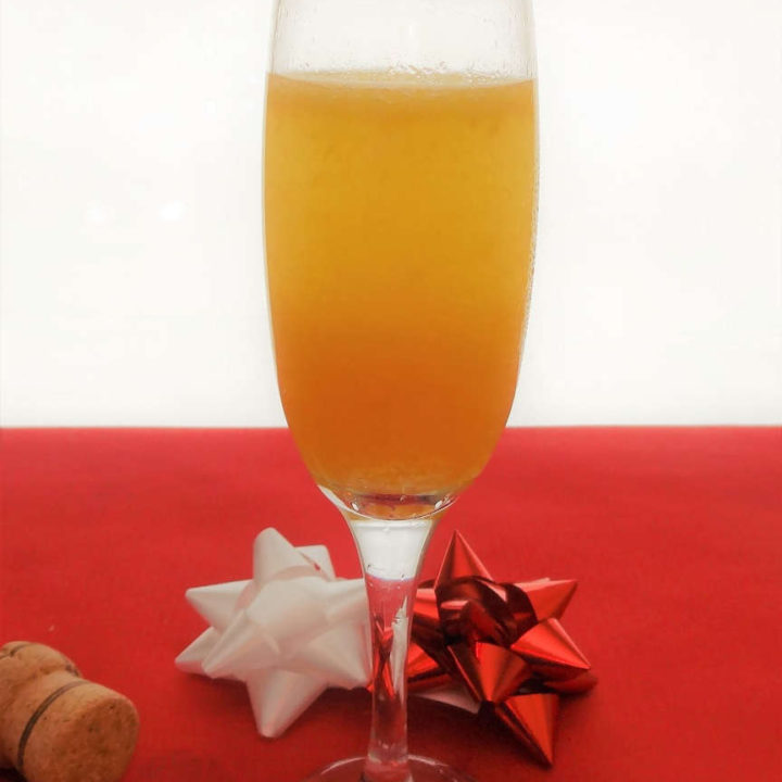Bellini Recipe | Bellini Cocktail Recipe - Felicity Plus