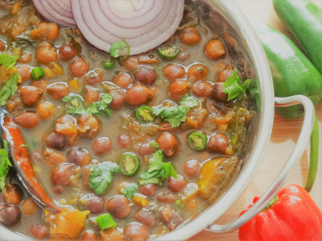 Kala Chana Recipe | How to make Kala Chana Masala - Felicity Plus