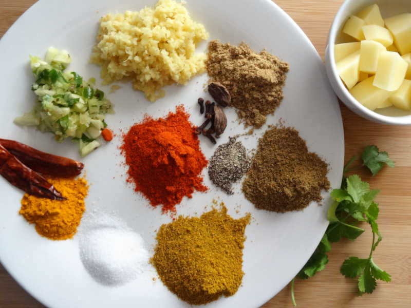 Chicken Curry Recipe - Felicity Plus